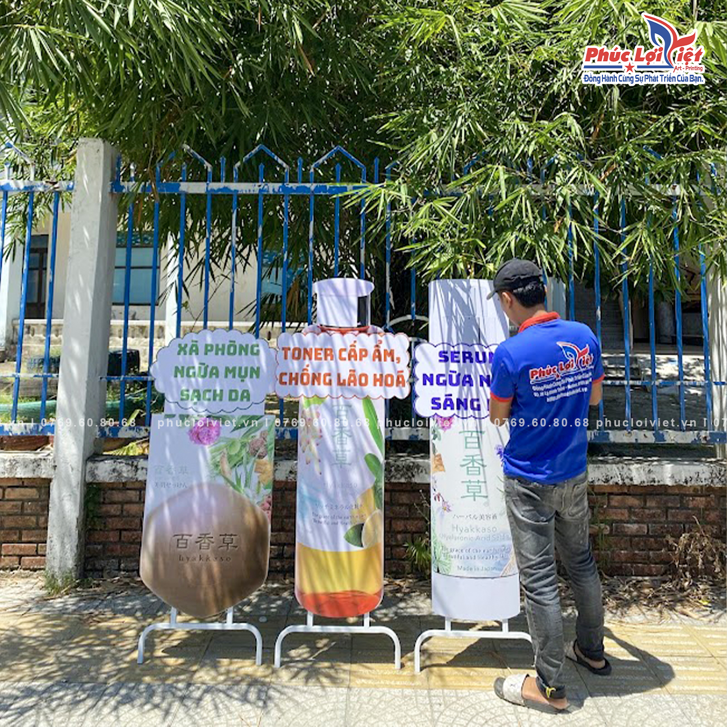 Standee Mô Hình- Giải Pháp Quảng Cáo Hiệu Quả
